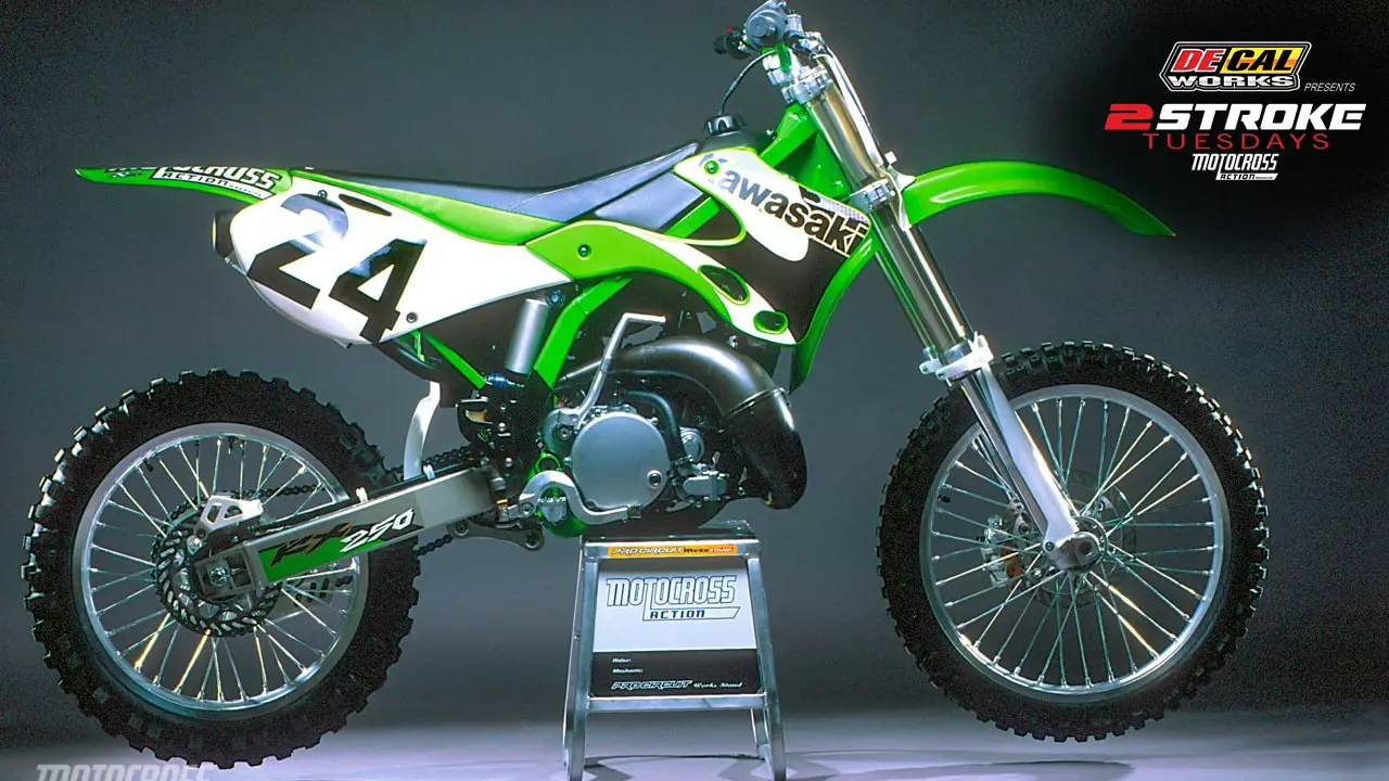 TWO-STROKE TUESDAY | 2001 KAWASAKI KX250 | COMPLETE TEST - Motocross ...