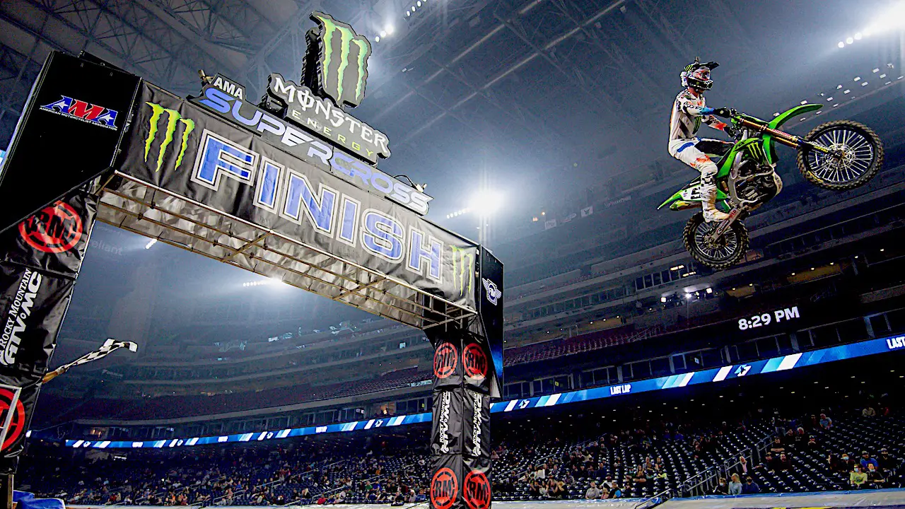 HOW THE FIM GOT CONTROL OF AMERICAN SUPERCROSS - Motocross Action Magazine
