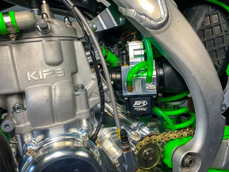 TWO-STROKE TUESDAY | KAWASAKI KX500 ALUMINUM FRAME BUILD - Motocross ...