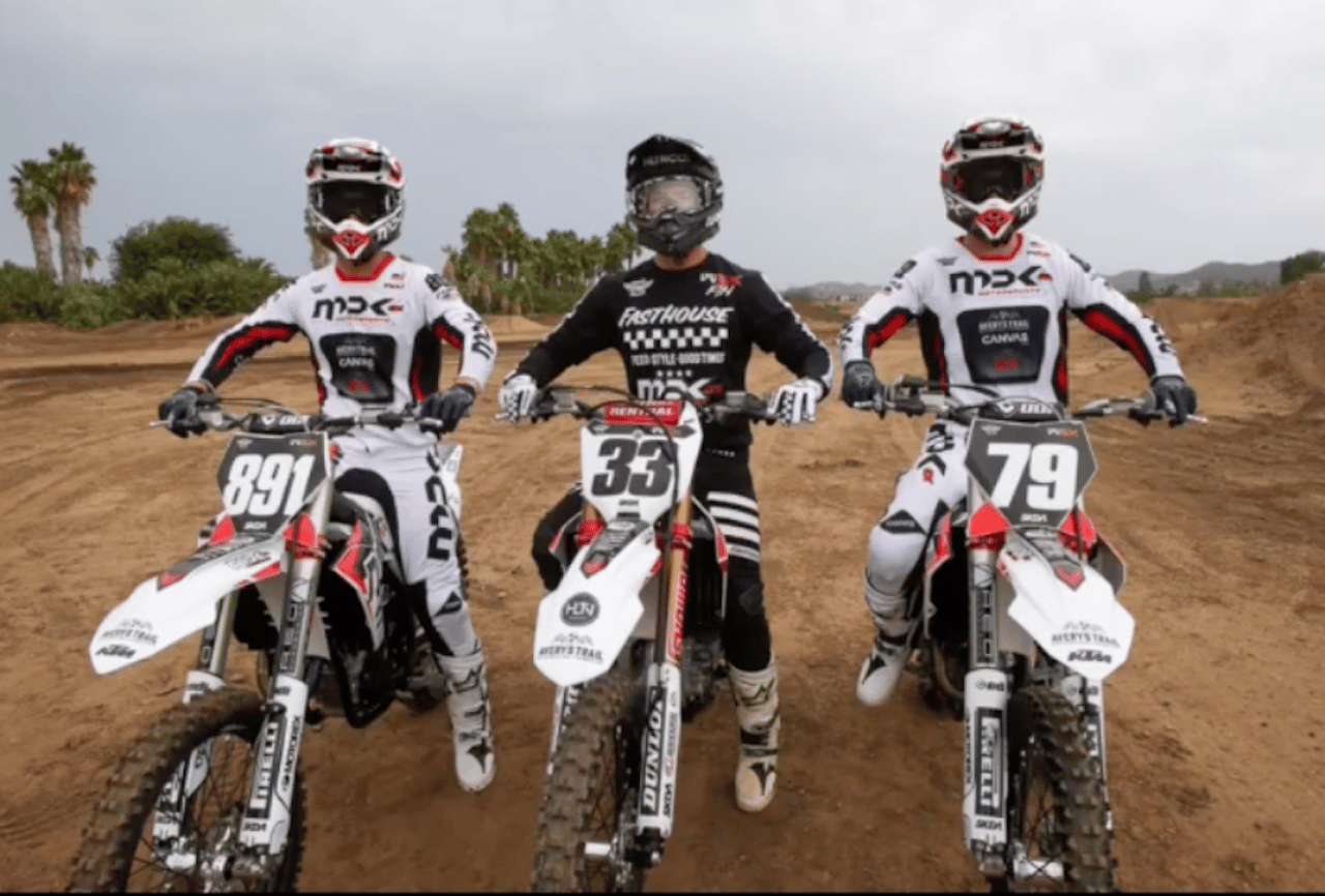 JOSH GRANT, JUSTIN BOGLE & DEREK DRAKE JOIN CHAD REED ON MDK MOTORSPORTS