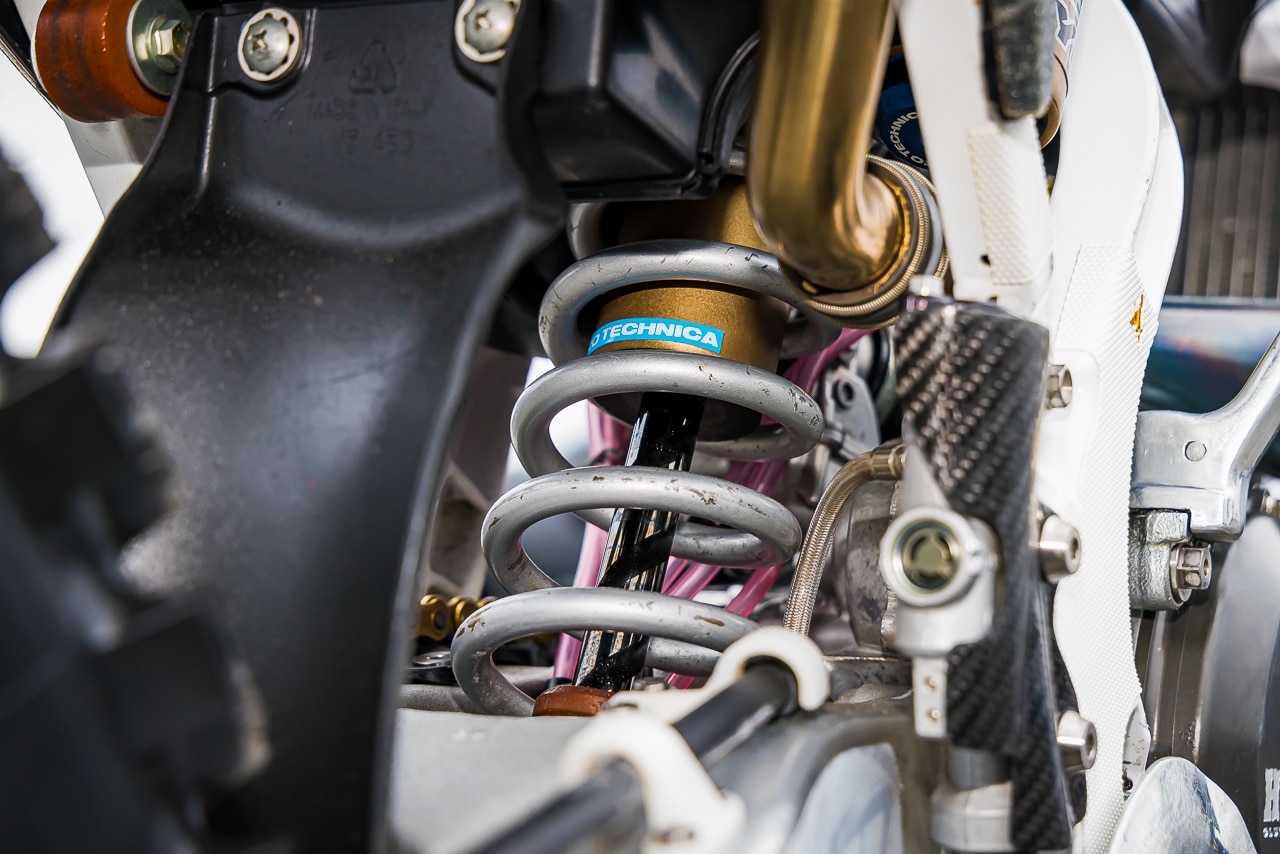 INSIDE JARED LESHER'S SX BUILT YZ250 TWO-STROKE