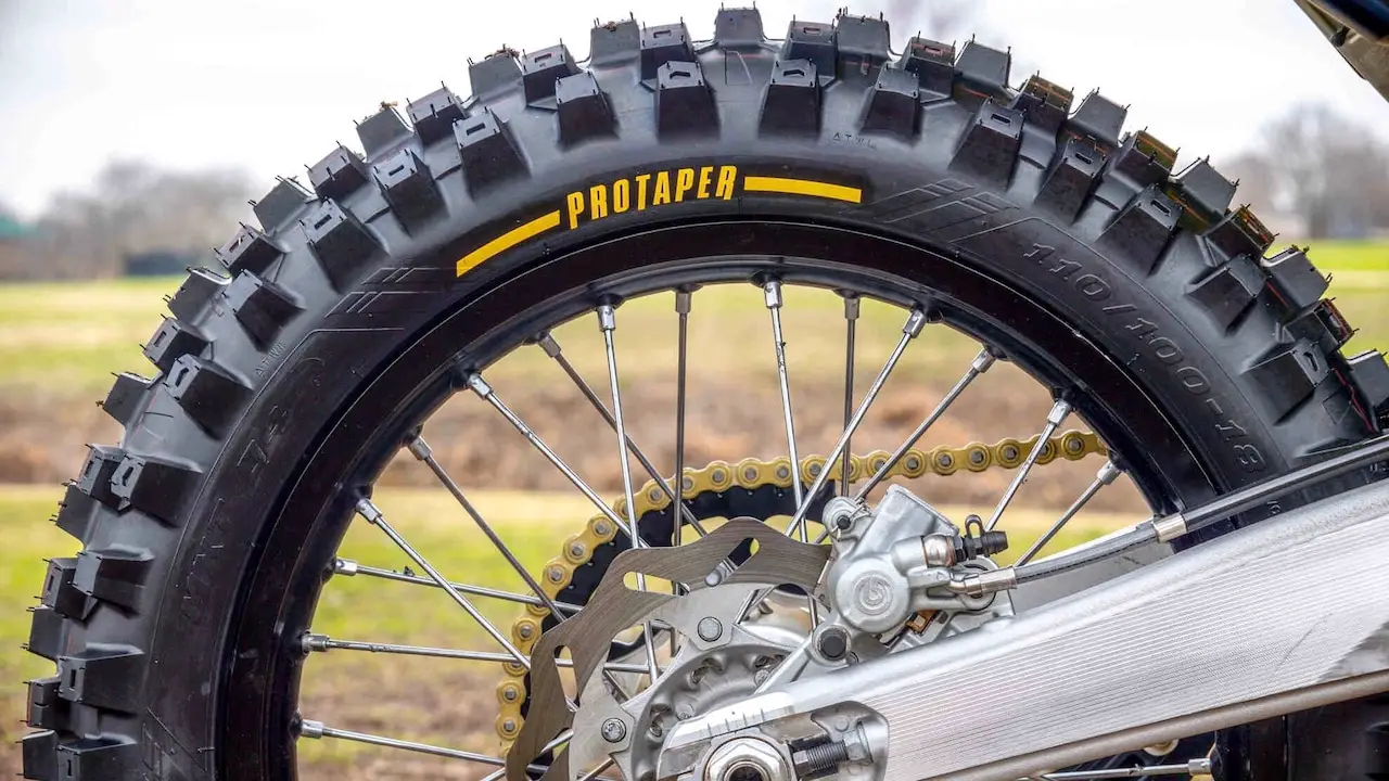 MXA PRODUCT SPOTLIGHT: PRO TAPER SMX O4 & MXT 04 TIRES - Motocross ...