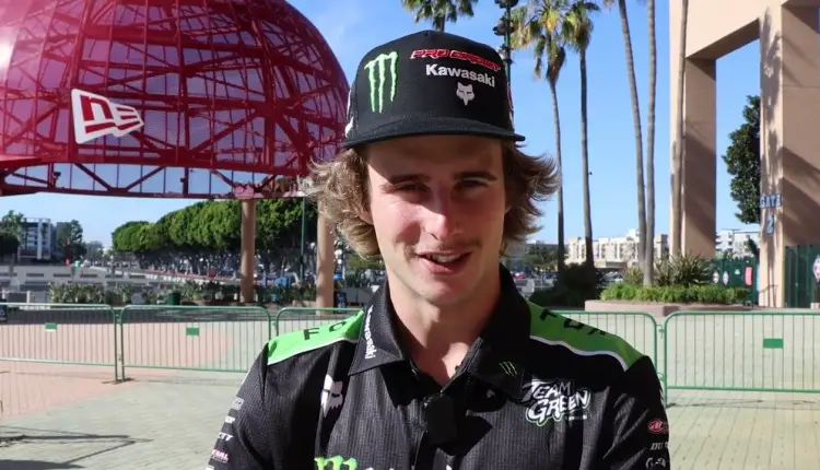 CHRISTOPHE POURCEL VAI PARA CASA; ESTARÁ PRONTO PARA 250 GP'S ...