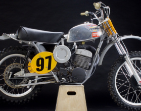 CLASSIC MOTOCROSS IRON: 1974 YAMAHA YZ360B MONOSHOCK - Motocross Action Magazine